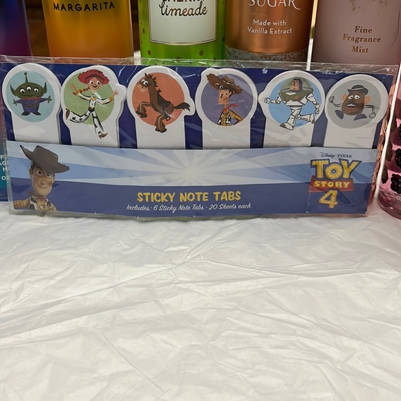 Disney | Office | Disney Sticky Tabs Toy Story Nwt 6 Sticker Note Tabs ...